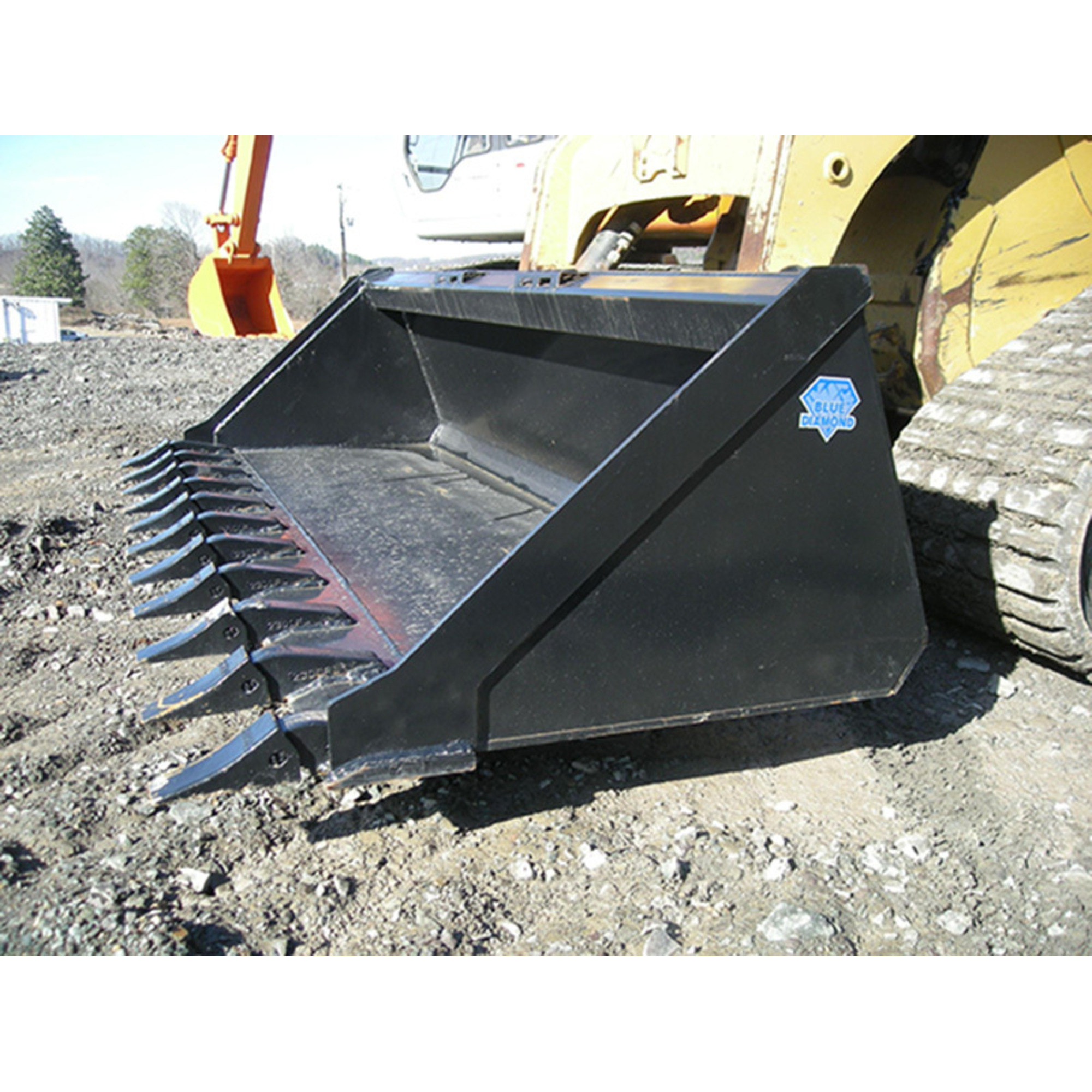Blue Diamond 84", Low Profile Buckets, Severe Duty - (2 Options ...